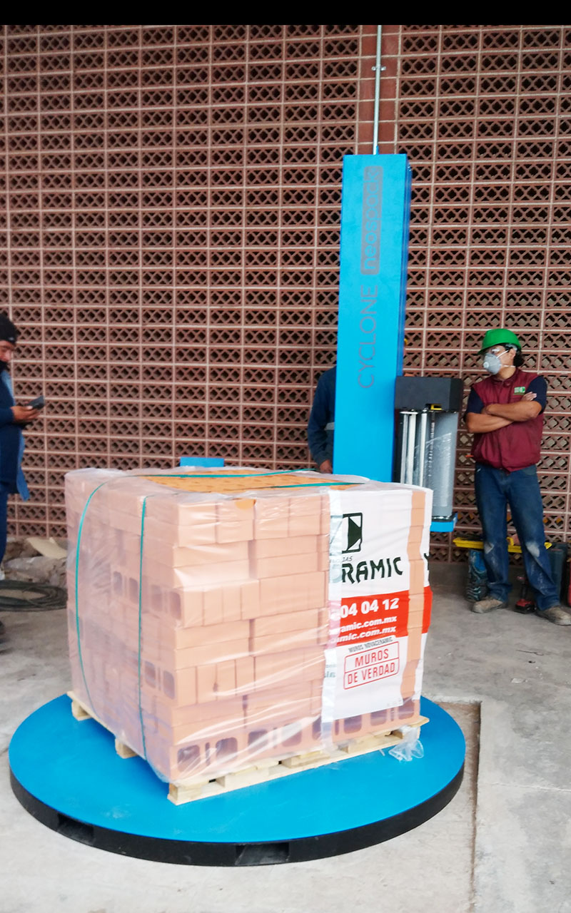 Novaceramic México escoge nuestra envolvedora semiautomática de tarimas